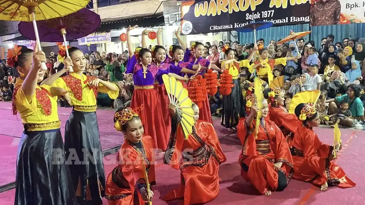 Malam Penutupan Harmoni Ceria Imlek 2026 di Kawasan Pecinan Sungailiat ...