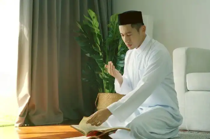 15 Ayat-Ayat Ruqyah Pengusir Jin dan Sihir: Lengkap dengan Arab dan ...