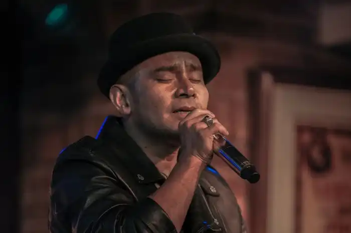 Lirik Lagu 'Sakit Tak Bertepi' Judika dan Makna - Sonora.id