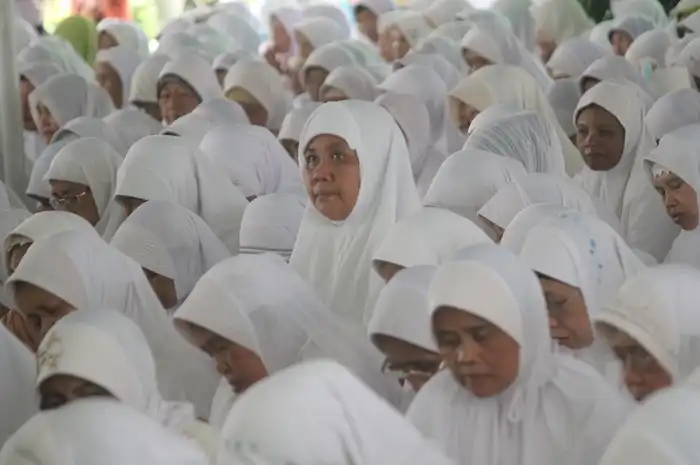 30 Contoh Tema Acara Isra Miraj 2025: Paling Bagus, Menarik dan ...