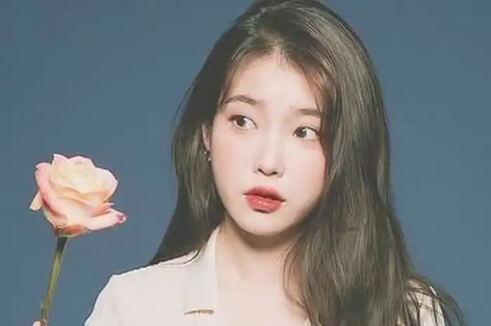 Lirik Lagu 'My Old Story' - IU, Lengkap dengan Terjemahannya - Sonora.id