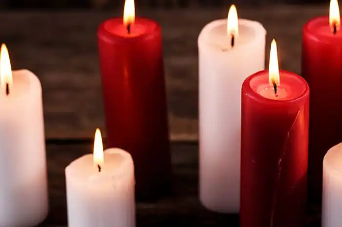 Nyesel Baru Tahu, Begini Cara Membuat Lilin Lebih Lama Menyala - Sonora.id
