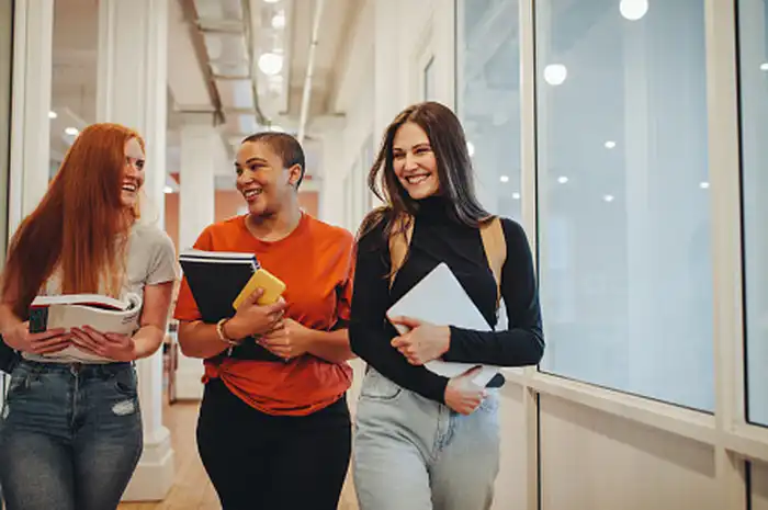 5 Contoh Dialog Observing and Asking Questions, Singkat dengan Topik ...