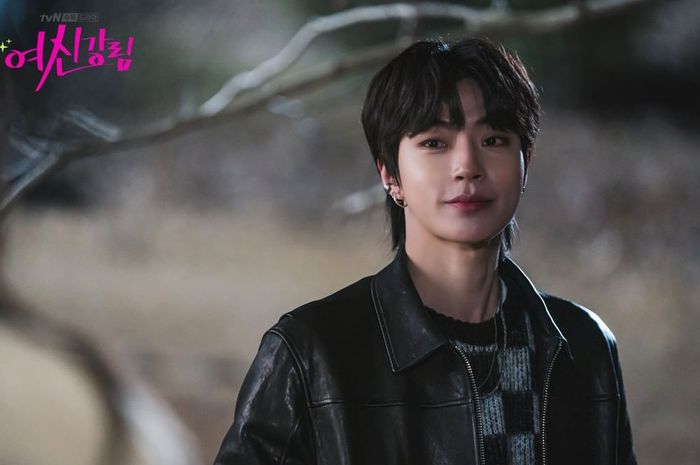 8 Fakta Menarik Orang Pendiam, Ternyata Bisa Cerewet Banget Kalau Sudah ...