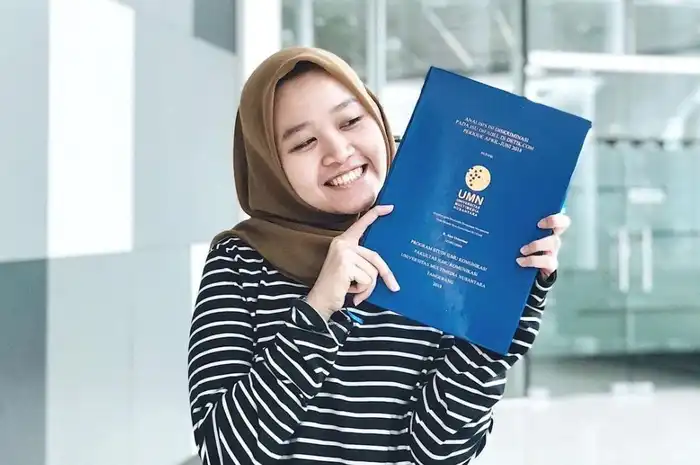 Ternyata Bukan Arafah! Ini Dia 7 Potret Manis Kekasih yang Dilamar ...