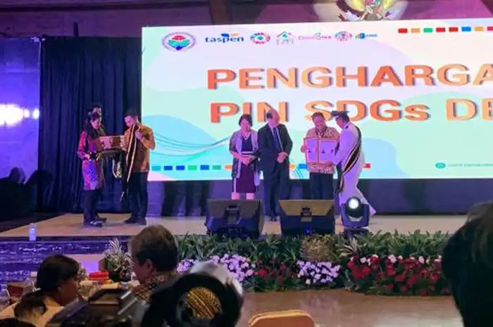 Desa Nanga Lebang, Sintang, Raih Juara III Nasional Lomba SGDs - Sonora.id