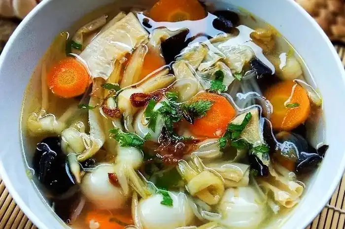 Resep Membuat Sop Kimlo yang Nikmat dan Menggugah Selera - Sonora.id