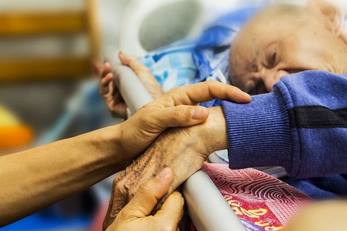 3 Tanggal Lahir Sakit-sakitan, Duit Habis Dipakai Berobat Terus - Sonora.id