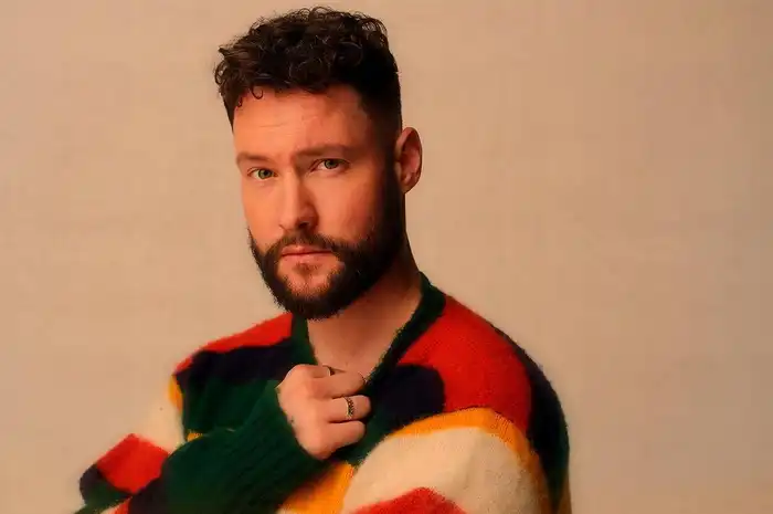Lirik Lagu dan Terjemahan "Roots" dari Calum Scott - Sonora.id