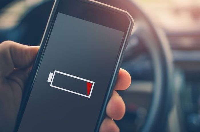 Cara Mengisi Baterai Handphone yang Benar, Mulai Sekarang Patut Dicoba ...