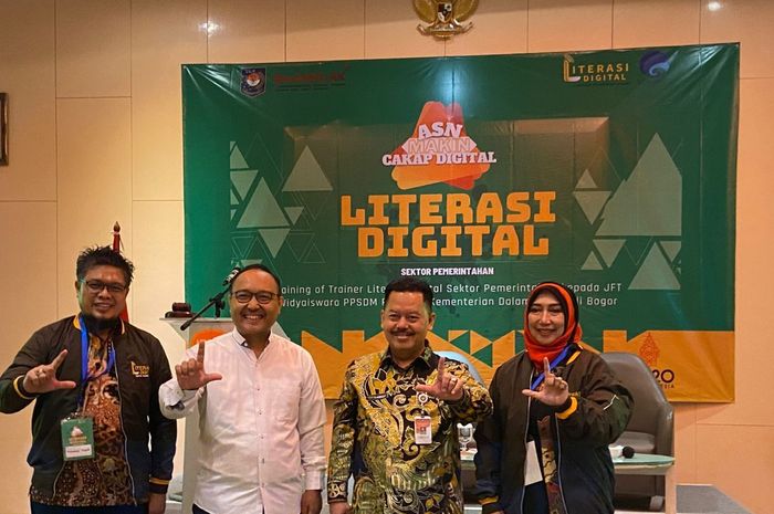 Literasi Digital Sektor Pemerintahan, Widyaiswara PPSDM Regional Kemendagri Makin Cakap Digital ...
