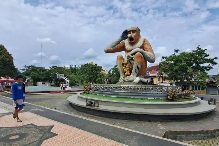 Patung Bekantan “Sakit”, Mulutnya Tak Lagi Menyemburkan Air! - Sonora.id