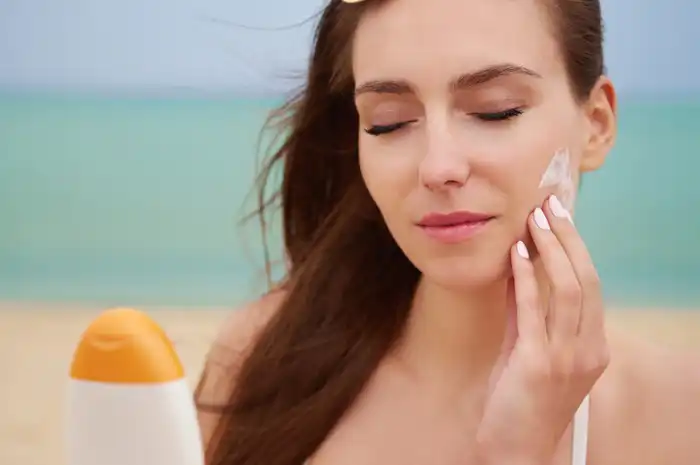 Bedanya Sunscreen dan Sunblock yang Harus Kamu Tahu! - Sonora.id