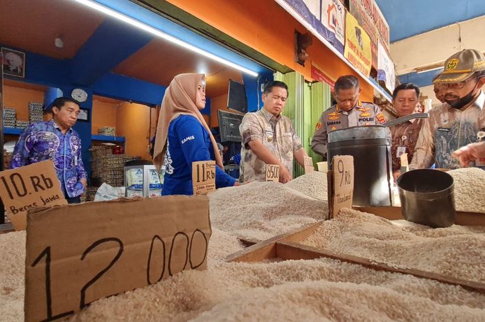 Harga Beras Lokal Makin Tinggi, Kapan Distribusi Beras Pamanukan ...