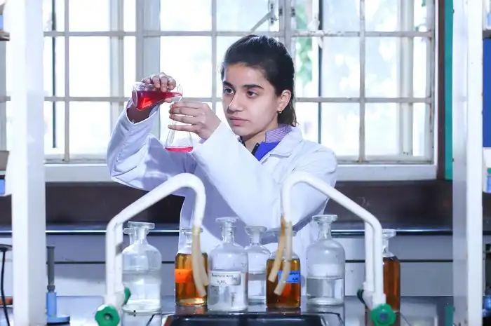 Perbedaan Zat Tunggal dan Campuran: Pemisah Zat, Jumlah Atom, dan ...