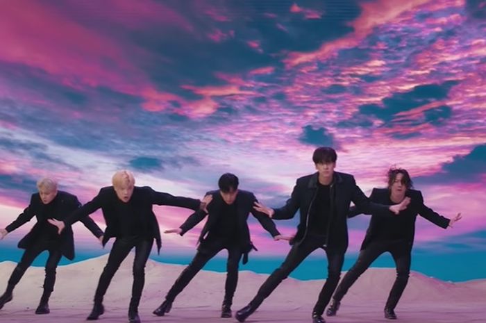 Lirik Lagu 'Why Why Why' Milik iKON, dengan Terjemahan Bahasa - Sonora.id