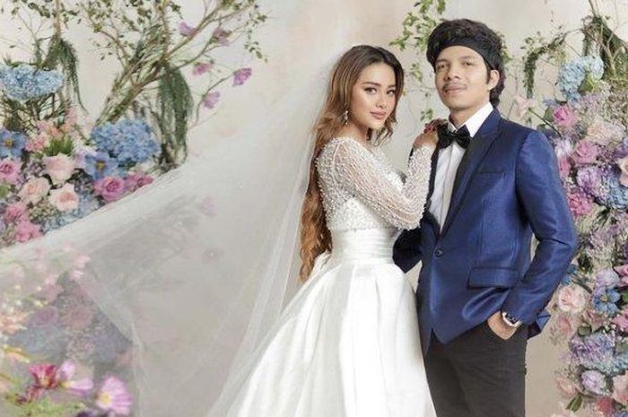 Pernikahan Aurel dan Atta di Masjid Istiqlal Dikabarkan Batal - Sonora.id