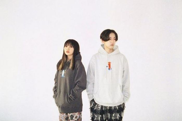 Terjemahan Lirik Lagu Yasashii Suisei (Comet) - YOASOBI - Sonora.id