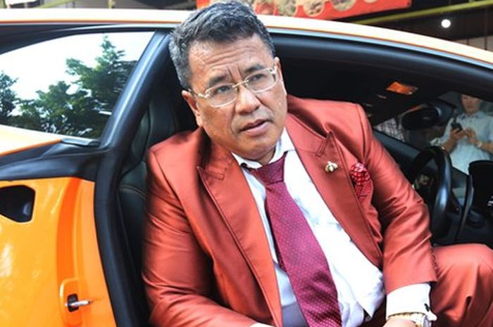 Sambangi Ketua MUI, Investor Holywings Hotman Paris Minta Maaf Telah ...