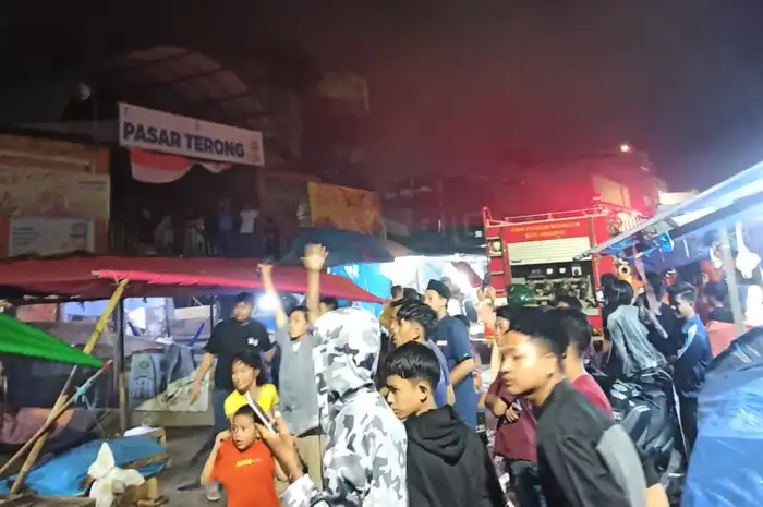 Pasar Terong Makassar Terbakar, Wali Kota Minta Pengelola Tanggung ...